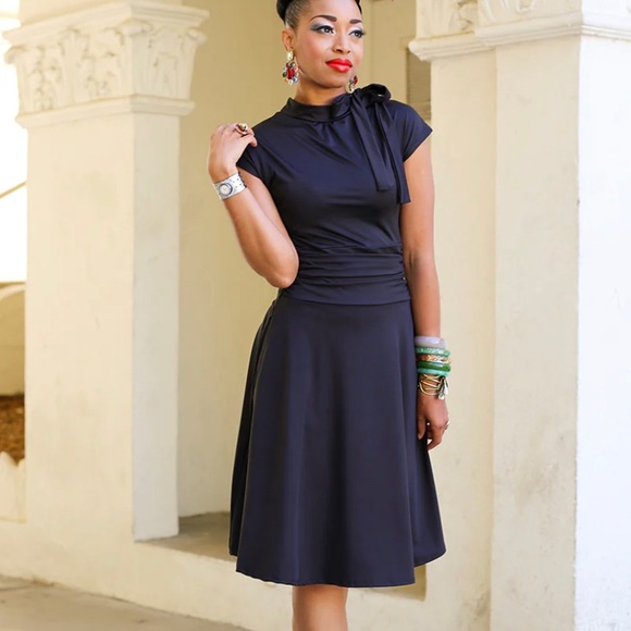 Retrolicious | Dresses | Retrolicious Bombshell Dress | Poshmark